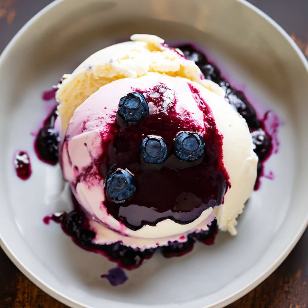 Blueberry Sauce Recipe - Homemade and Easy