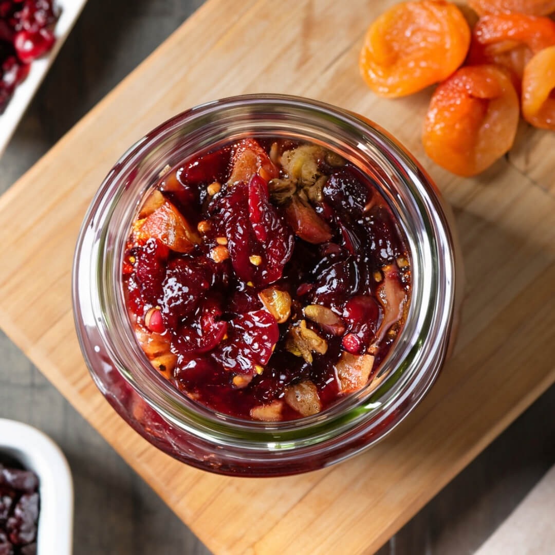 Spicy Cranberry Chutney Recipe for Festive Delight!