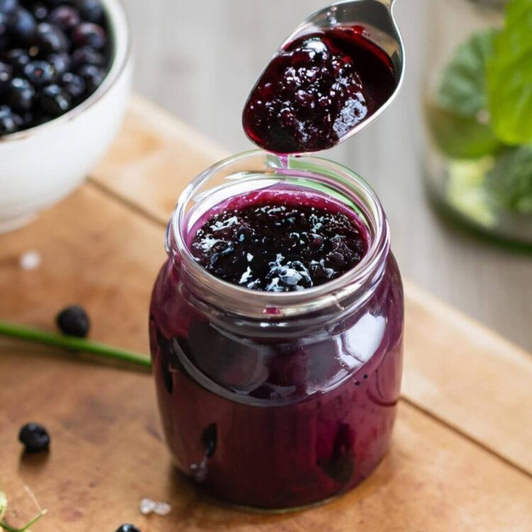 Huckleberry Sauce Recipe | Sweet & Tangy Delight