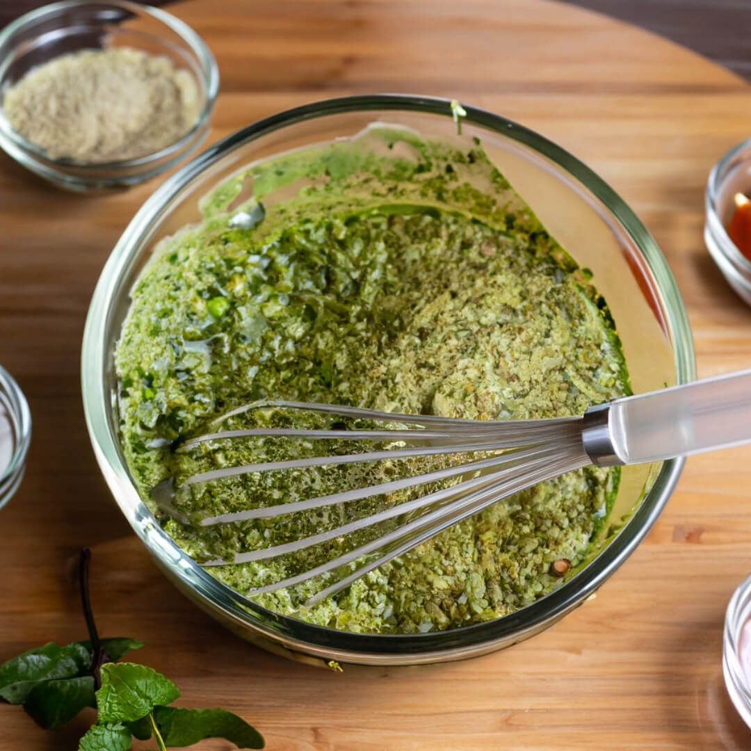 Zhoug Sauce Recipe: For Vibrant Middle Eastern Flavors